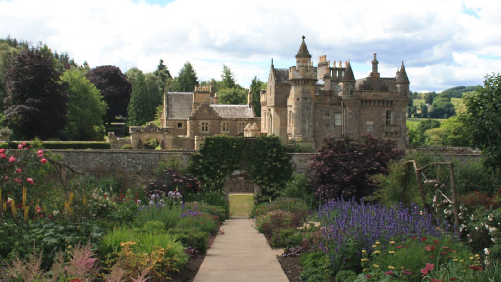 Scotland's South Destination Guide & Trips - Brendan Vacations US